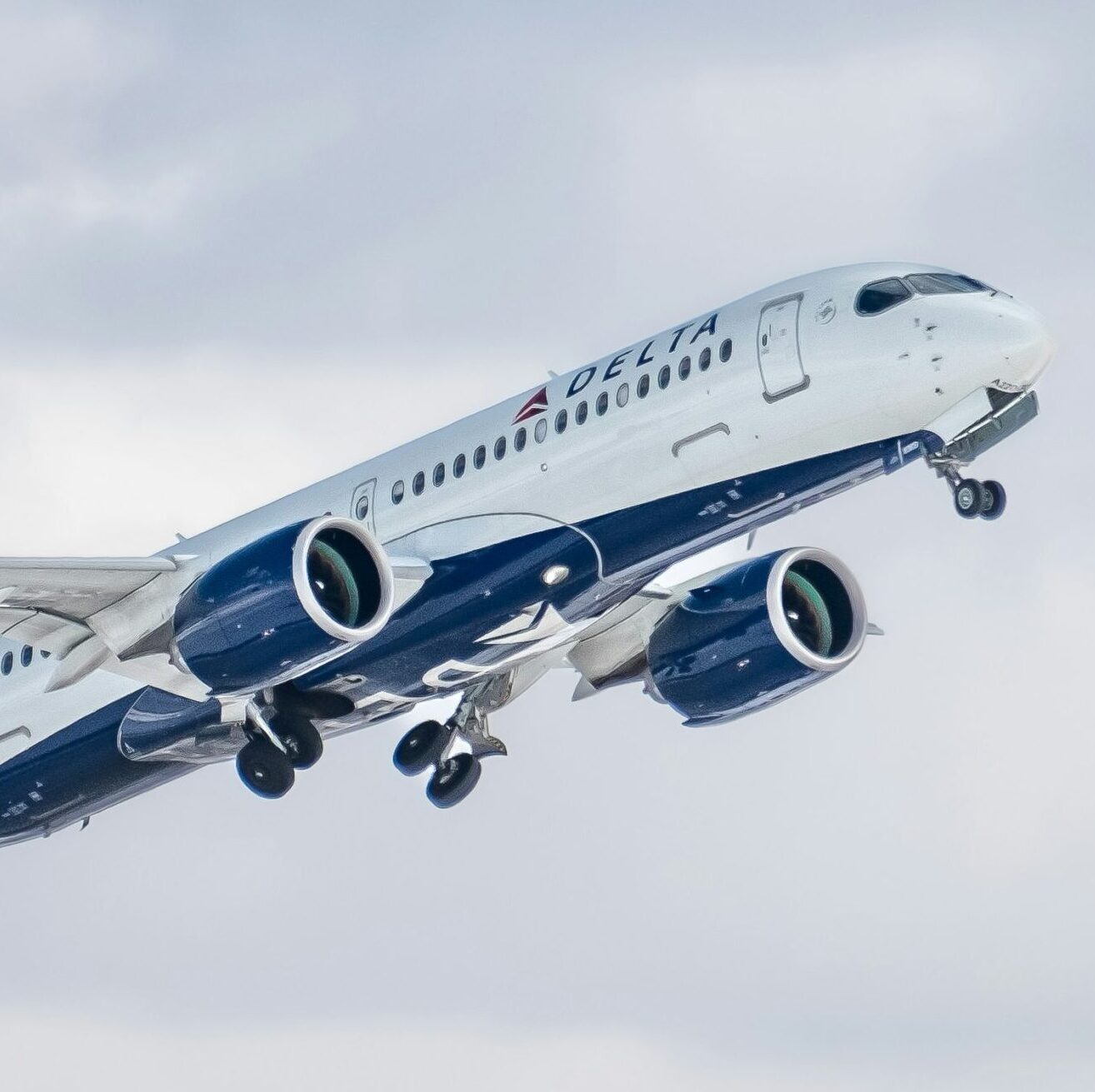 Delta’s COO Mike Spanos Leaving the Airliner in Favor of “Other ...